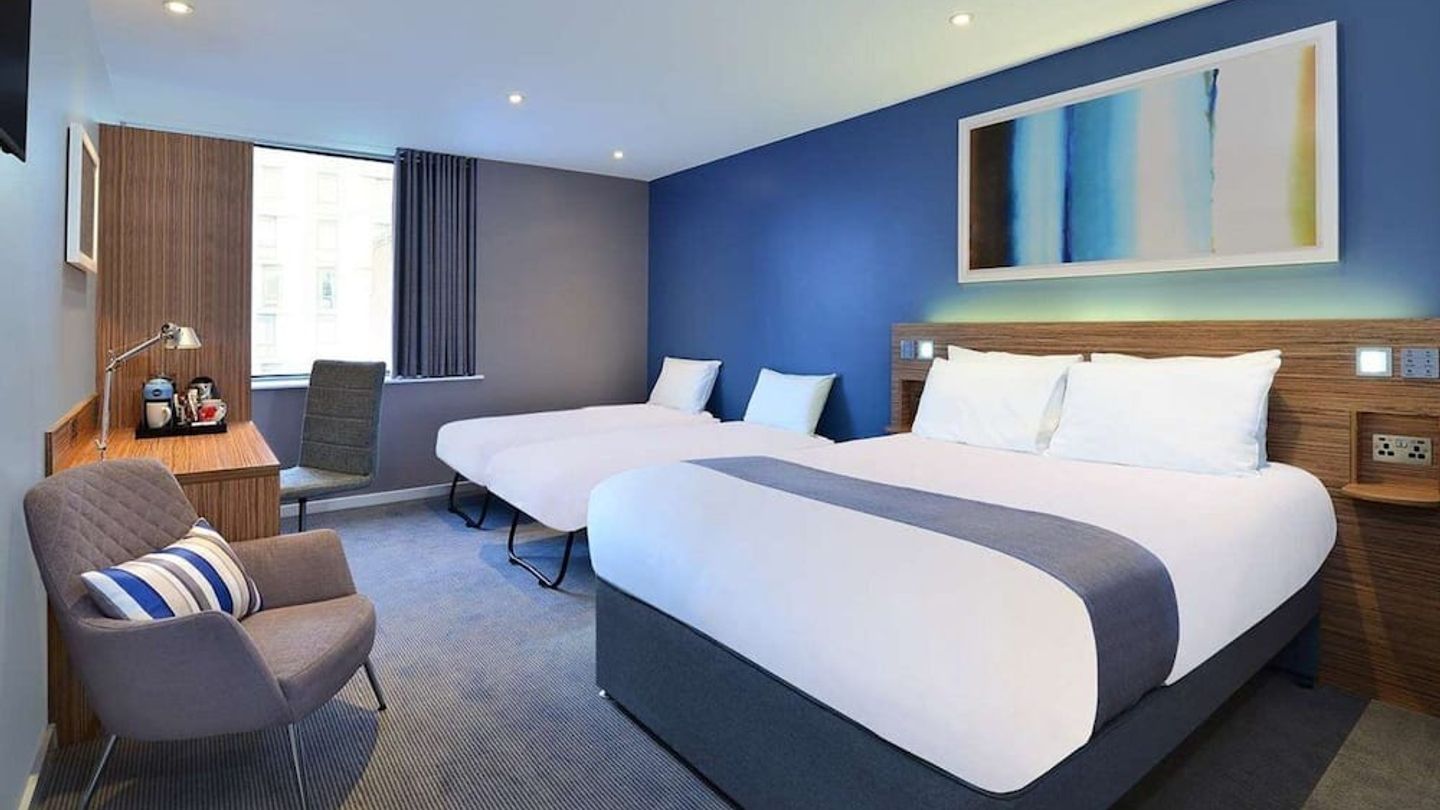 Travelodge Slough in Slough, the United Kingdom from £32: Deals ...