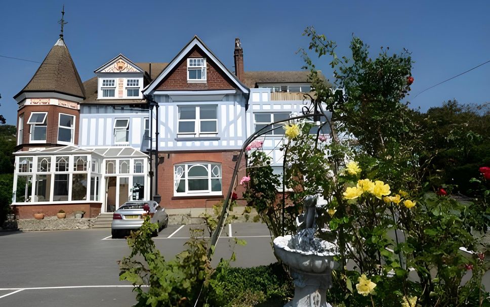 Seabrook House in Hythe, the United Kingdom from £0: Deals, Reviews ...
